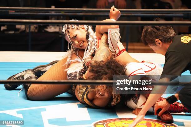 Willow Nightingale Photos and Premium High Res Pictures - Getty Images Willow Nightingale Photos and Premium High Res Pictures - Getty Images