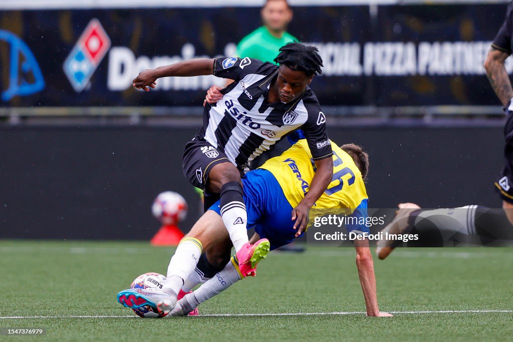 Abed Nankishi of Heracles Almelo and Marcel Schaapman of SC Cambuur ... Abed Nankishi of Heracles Almelo and Marcel Schaapman of SC Cambuur ...