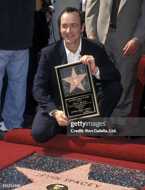 221 Walk Of Fame Star For Kevin Spacey Stock Photos, High-Res Pictures ... 221 Walk Of Fame Star For Kevin Spacey Stock Photos, High-Res Pictures ...