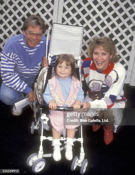 Dee Wallace Stone Photos Photos And Premium High Res Pictures Getty Images