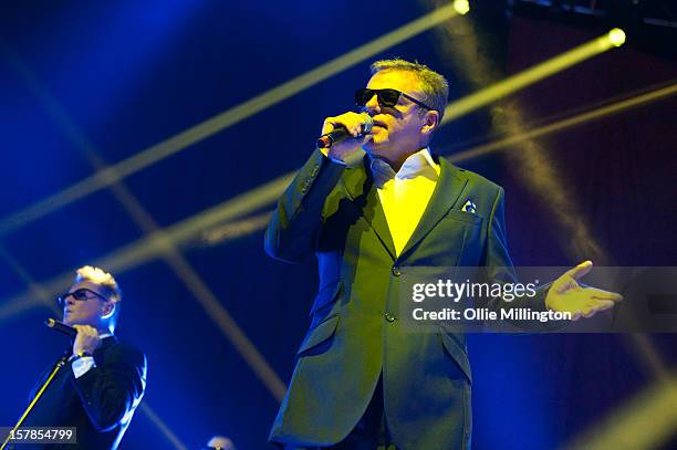31 Chas Fm Stock Photos, High-Res Pictures, and Images - Getty Images 31 Chas Fm Stock Photos, High-Res Pictures, and Images - Getty Images