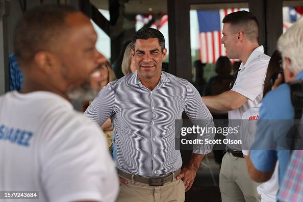Republican Presidential Candidate Miami Mayor Francis Suarez Meets