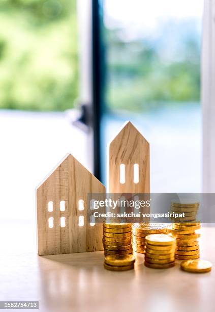 Just Sold Home Photos And Premium High Res Pictures Getty Images