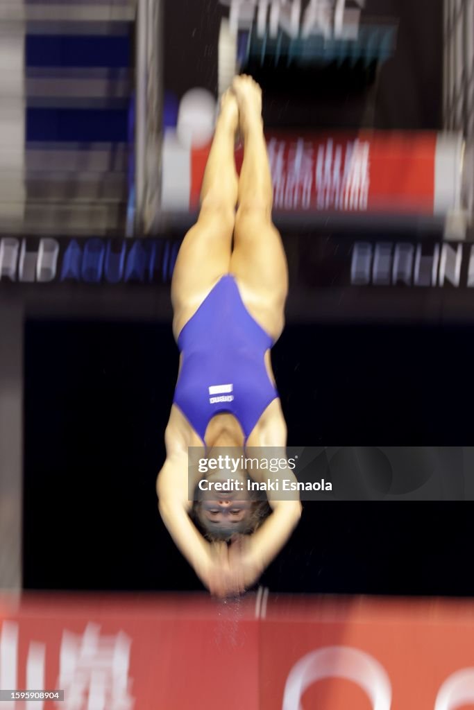 Helle Tuxen from Norway competing on women's 3m springboard... News ... Helle Tuxen from Norway competing on women's 3m springboard... News ...
