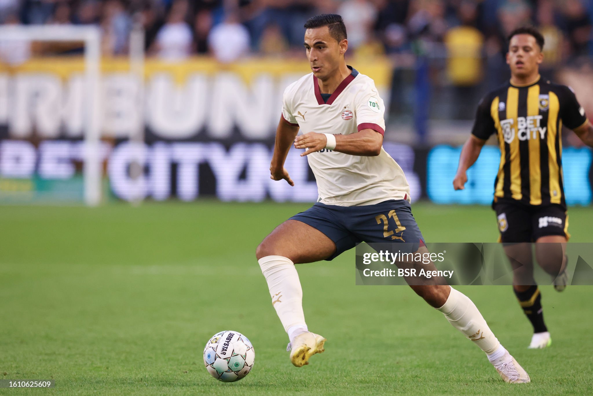 Anwar El Ghazi could return to the Premier League after leaving PSV ... Anwar El Ghazi could return to the Premier League after leaving PSV ...