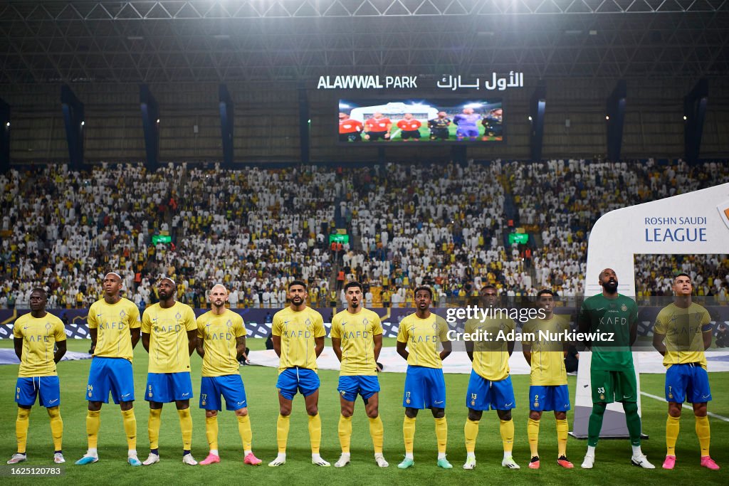 Al Nassr Team Pose To The Picture During The Saudi Pro League News