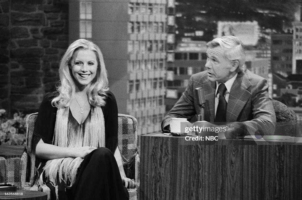 Actress Lisa Farringer Host Johnny Carson On March 2 1976 News