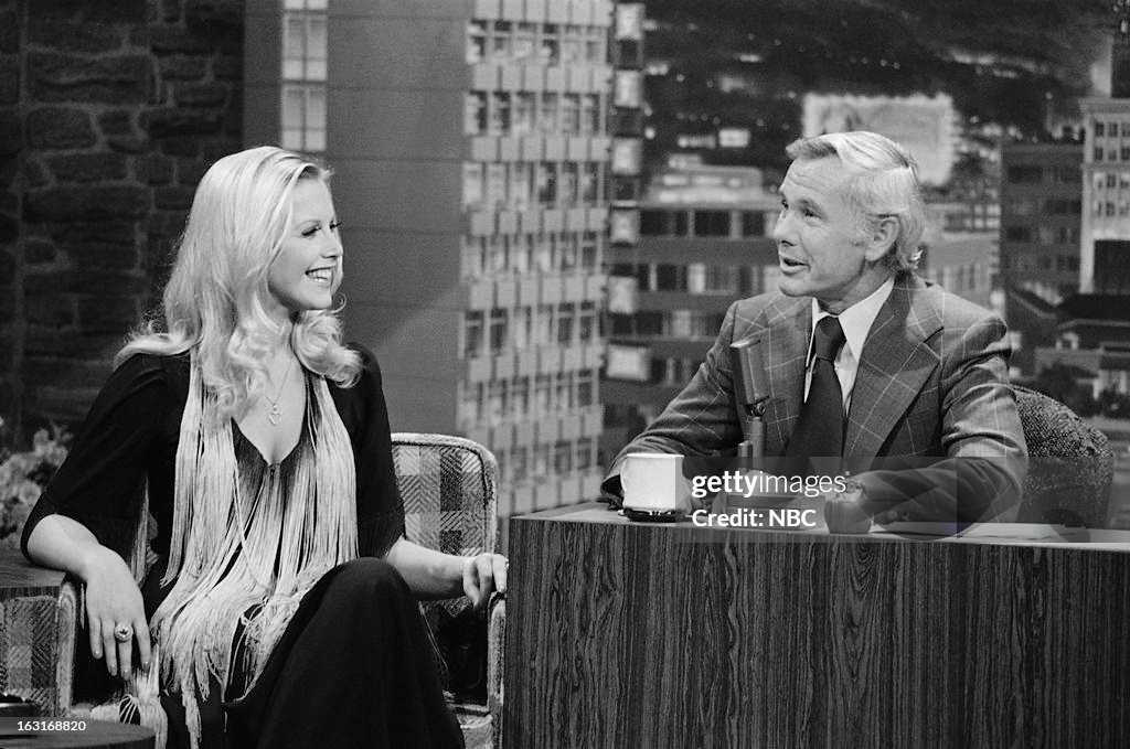 Actress Lisa Farringer Host Johnny Carson On March 2 1976 News