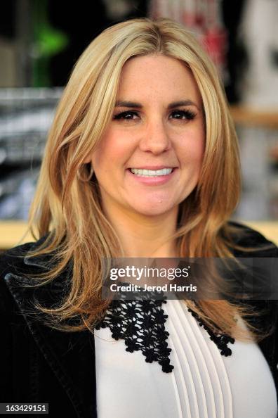 Brandi Passante Arrives At The Grand Opening Of Now And Then Second Photo Dactualité Getty