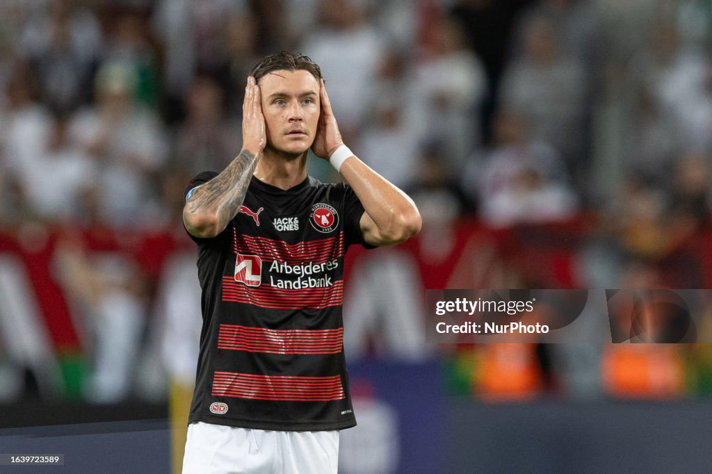 Kristoffer Olsson has several blood clots in his brain - SoccerDino Kristoffer Olsson has several blood clots in his brain - SoccerDino