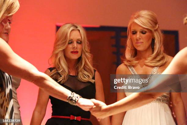 174 Gretchen Rossi Tamra Barney Photos And High Res Pictures Getty Images