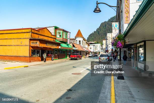 Juneau old town district street view, Alaska, USA 이미지 (1652047172) - 게티 ...