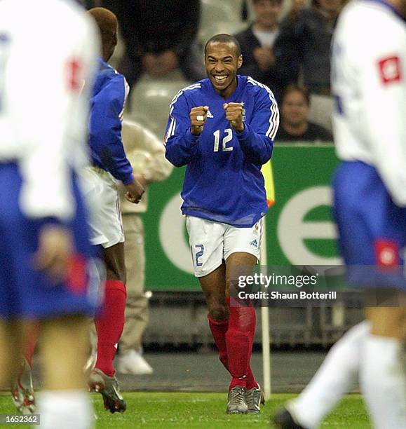 728 Thierry Henry Celebrates France Stock Photos, High-Res Pictures ... 728 Thierry Henry Celebrates France Stock Photos, High-Res Pictures ...