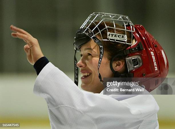 Cassie Campbell Photos And Premium High Res Pictures Getty Images