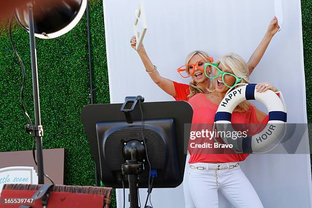 174 Gretchen Rossi Tamra Barney Photos And High Res Pictures Getty Images