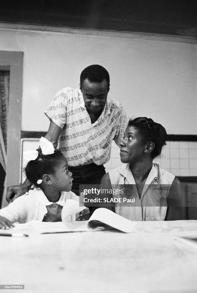 Ruby Bridges 6 Years Old With Her Mother Lucille Bridges And