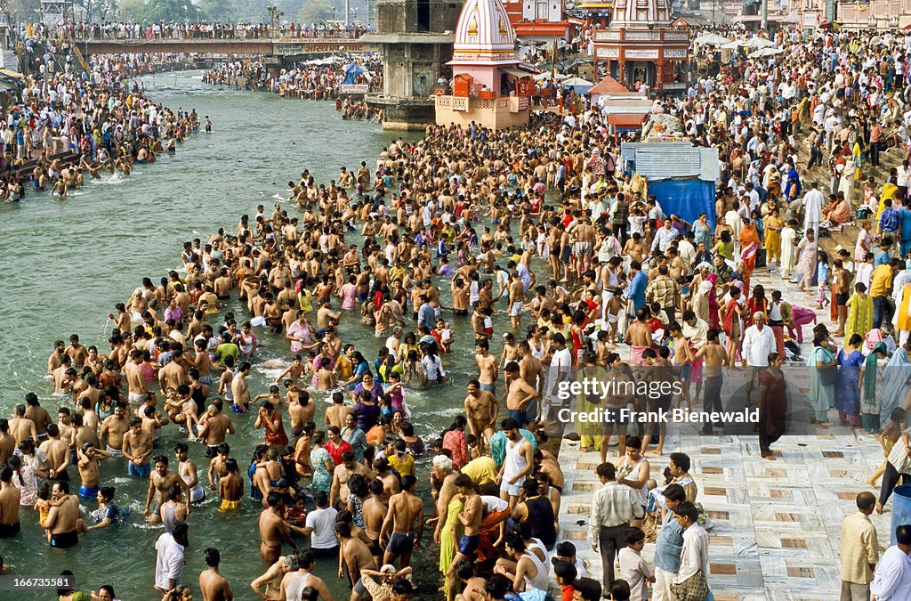 Thousands Of People Taking Bath At Har Ki Pauri Ghat The Famous