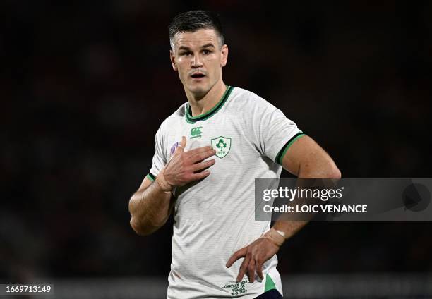 Irish Fly Half Photos And Premium High Res Pictures Getty Images