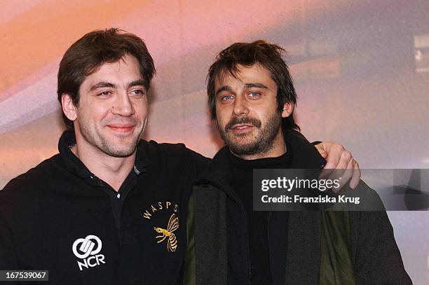 Segunda Piel Photos And Premium High Res Pictures Getty Images