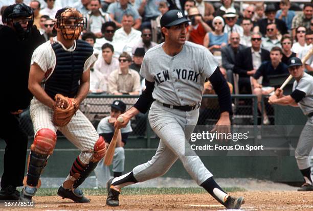 New York Yankees Joe Pepitone Photos And Premium High Res Pictures