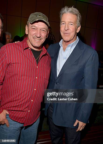 Universal Music Group Distribution Jim Urie Photos and Premium High Res ... Universal Music Group Distribution Jim Urie Photos and Premium High Res ...