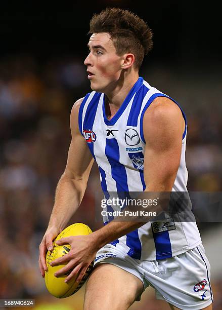 Rd 8 West Coast Eagles V North Melbourne Photos And Premium High Res