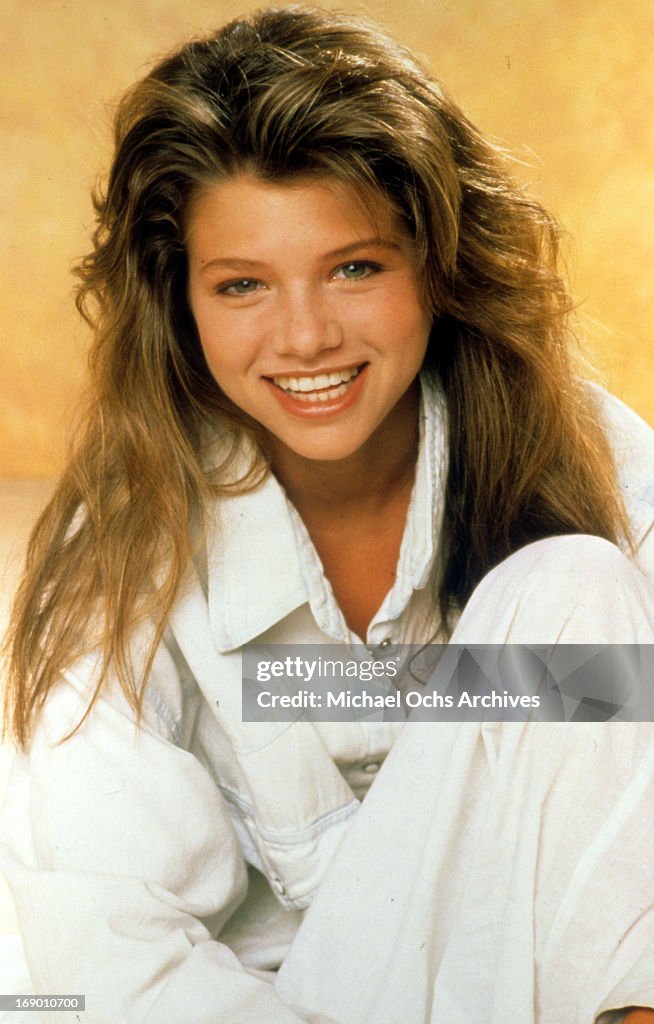 Ari Meyers 2025 Debby Loralie