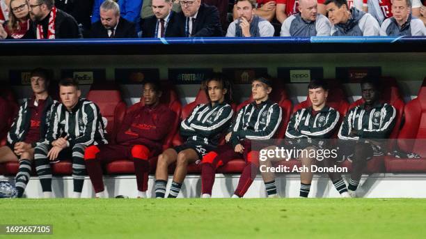 Manchester United Dug Out Photos And Premium High Res Pictures Getty