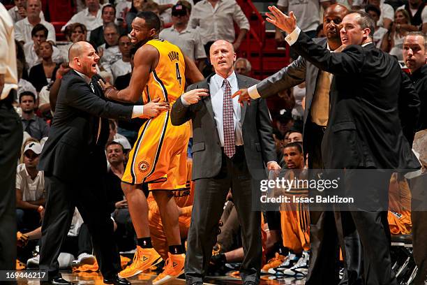 Miami Heat Coaching Staff Photos and Premium High Res Pictures - Getty ... Miami Heat Coaching Staff Photos and Premium High Res Pictures - Getty ...