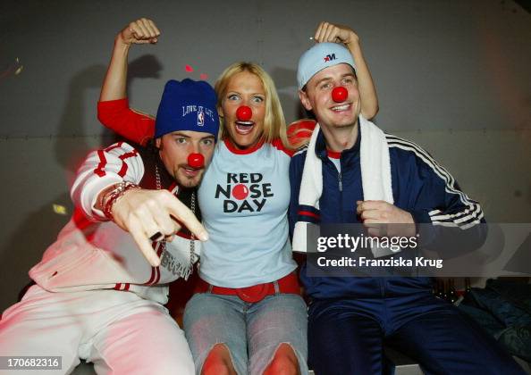 Comedy Duo Erkan Und Stefan Albern Mit Moderatorin Sonya Kraus Herum ... Comedy Duo Erkan Und Stefan Albern Mit Moderatorin Sonya Kraus Herum ...