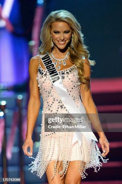 Miss Virginia Shannon Mcanally Is Introduced During The 2013 Miss Usa