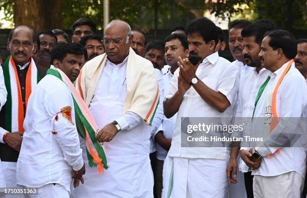 29 Kc Reddy Stock Photos, High-Res Pictures, and Images - Getty Images 29 Kc Reddy Stock Photos, High-Res Pictures, and Images - Getty Images