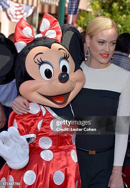 Minnie Mouse Movie Photos And Premium High Res Pictures Getty Images