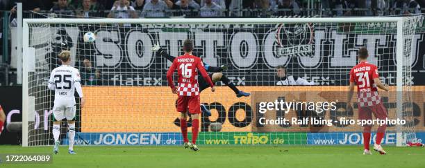 123 Michael Scally Stock Photos, High-Res Pictures, and Images - Getty ... 123 Michael Scally Stock Photos, High-Res Pictures, and Images - Getty ...