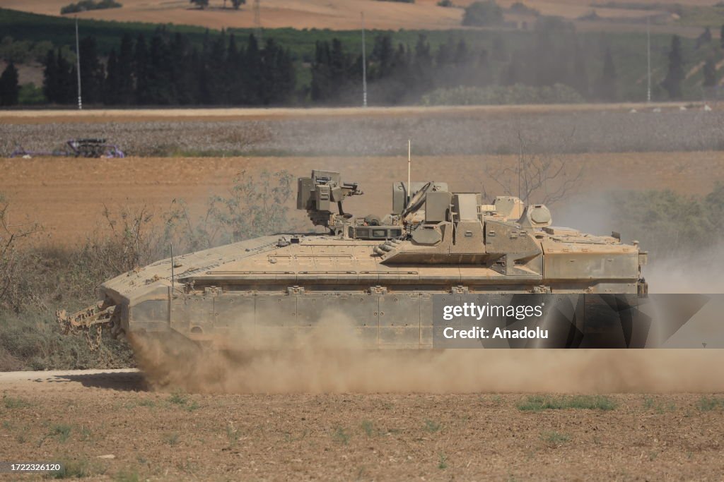 Israeli Army Deploy Dozens Of Tanks And Armored Vehicles Along With