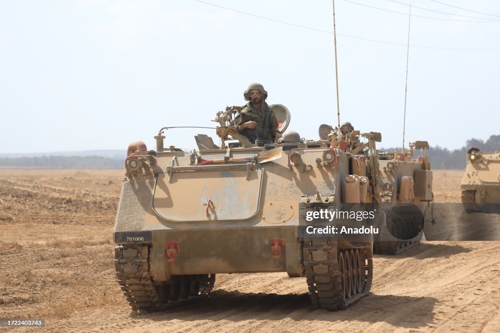 Israeli Army Deploy Dozens Of Tanks And Armored Vehicles Along With