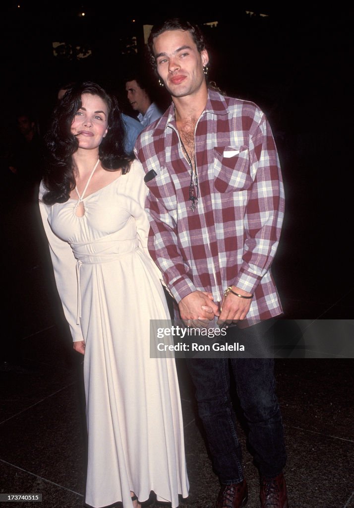 Actress Sherilyn Fenn and boyfriend Toulouse Holliday attend the ... Actress Sherilyn Fenn and boyfriend Toulouse Holliday attend the ...