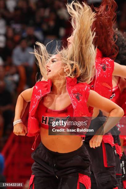 870 Miami Heat Dancers Photos And High Res Pictures Getty Images