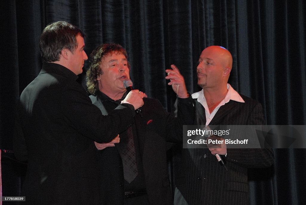 Tony Marshall , Sohn Marc , Sohn Pascal Hilger... News Photo - Getty Images Tony Marshall , Sohn Marc , Sohn Pascal Hilger... News Photo - Getty Images
