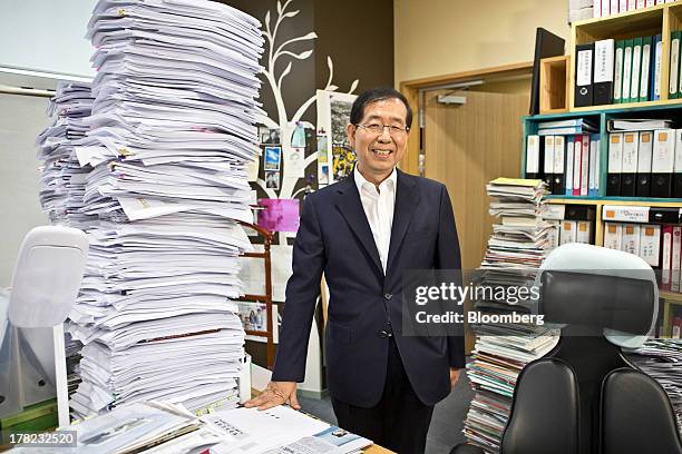 Seoul Mayor Park Won Soon Interview Photos And Premium High Res