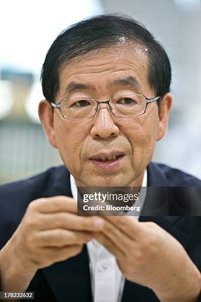 Seoul Mayor Park Won Soon Interview Photos Et Images De Collection