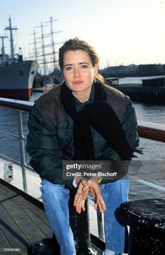 Anja Kling 12 Teilige Zdf Seriehagedorns Tochter News Photo Getty Images
