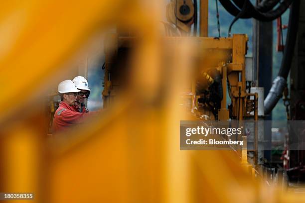 20 Chikyu Deep Sea Drilling Vessel Media Tour Stock Photos, High-Res ... 20 Chikyu Deep Sea Drilling Vessel Media Tour Stock Photos, High-Res ...