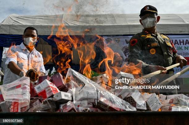 Seized Cigarettes Photos And Premium High Res Pictures Getty Images