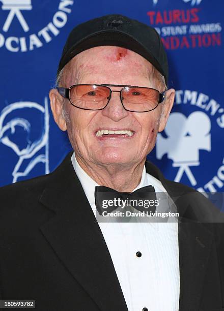 Stuntman Bob Yerkes Photos And Premium High Res Pictures Getty Images