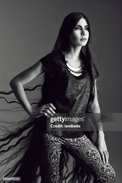 Long Hair Model Plain Background Fotografías E Imágenes De Stock