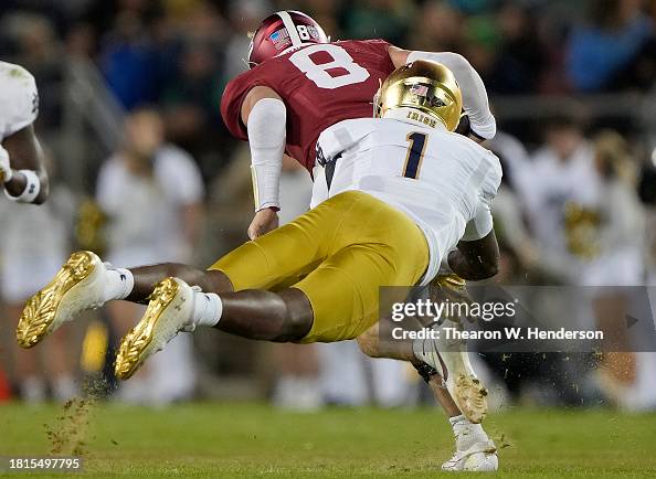 Javontae Jean Baptiste Of The Notre Dame Fighting Irish Tackles News