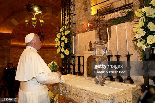 Basilica Of St Francis Of Assisi Photos And Premium High Res Pictures Getty Images