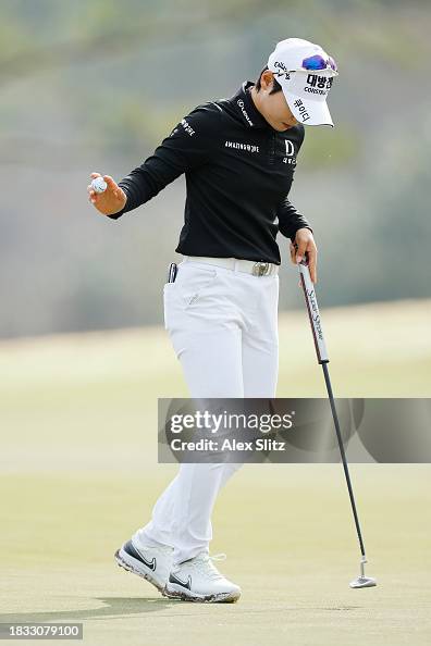 So Mi Lee Of South Korea Reacts After A Shot On The Second Green On News Photo Getty Images