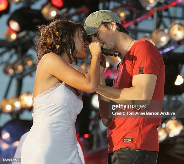 30 Enrique Iglesias Nadiya Photos & High Res Pictures - Getty Images 30 Enrique Iglesias Nadiya Photos & High Res Pictures - Getty Images